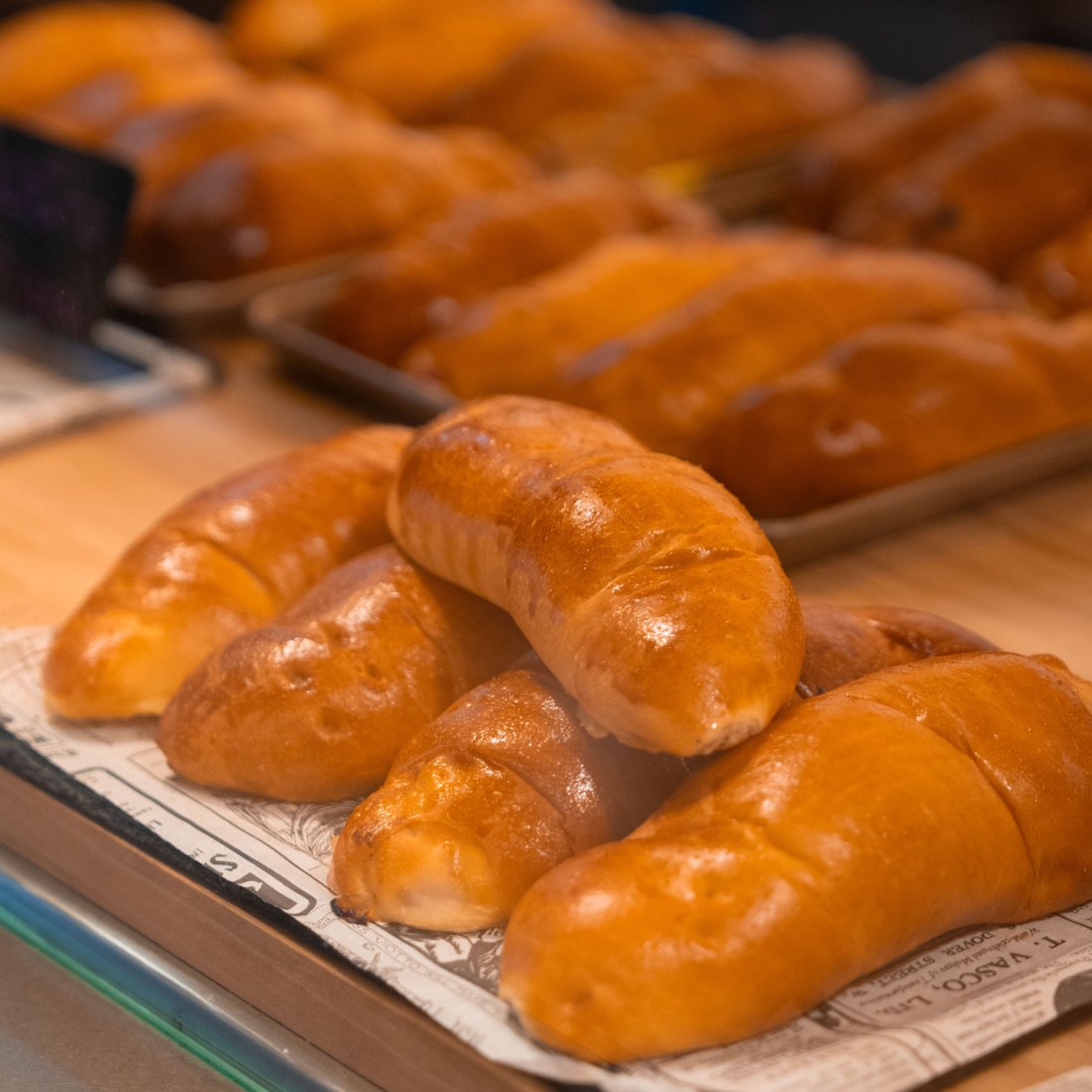 The famous CACHITOS of Vigo - Caracas Bakery
